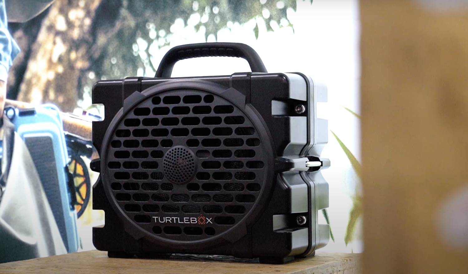 Turtlebox Releases New Speaker: The Grande - Split Reed